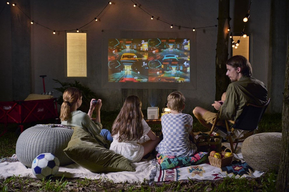 Elevate Your Summer Activities with the GS50 Portable Outdoor Projector | BenQ US